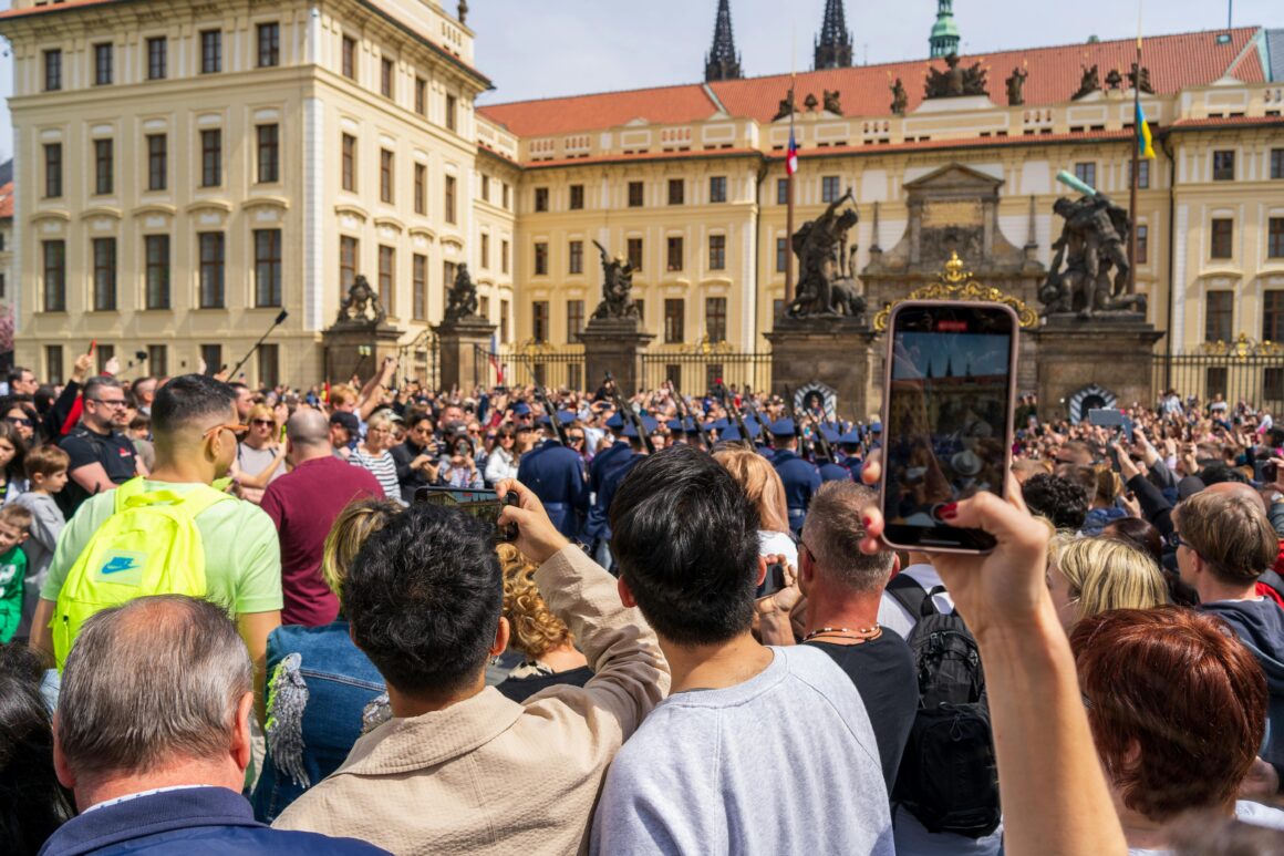 What is the population of Prague? 🌆 I Prague.org